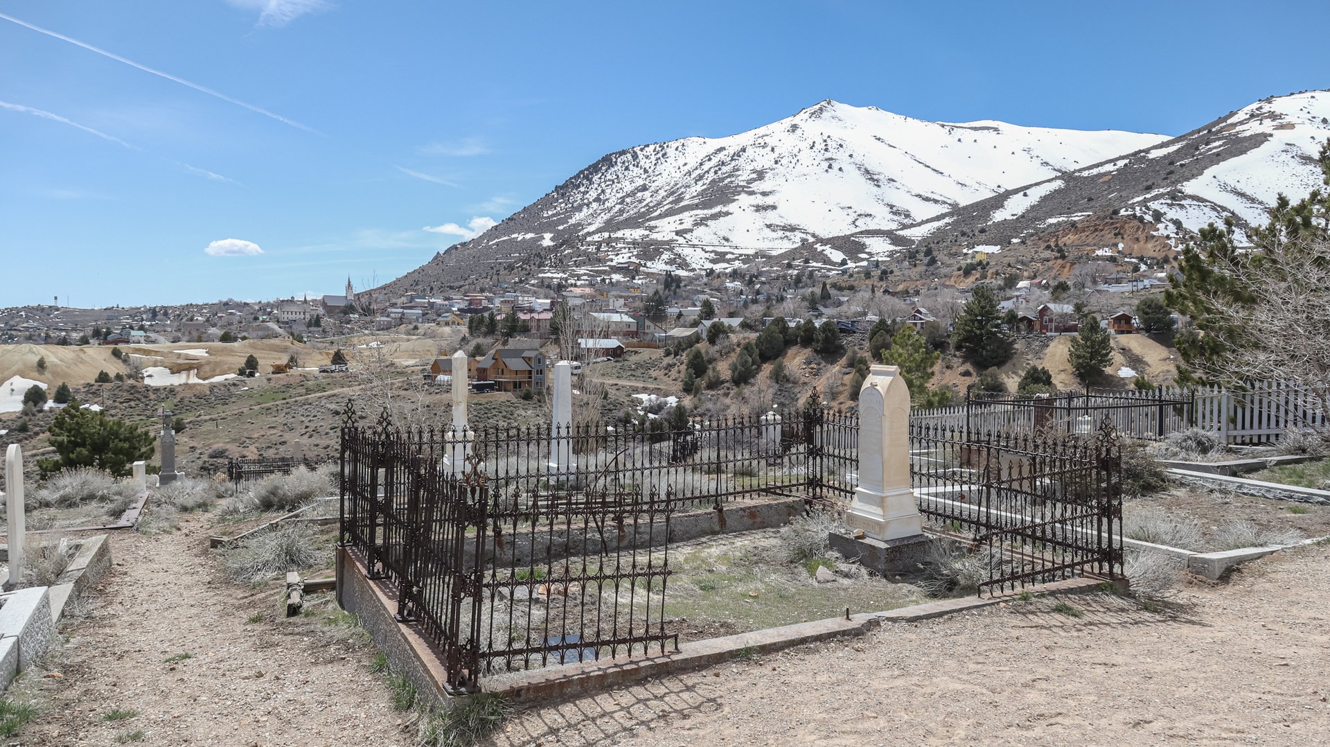 Silver Terrace Historic Cemeteries Loop | Outdoor Project